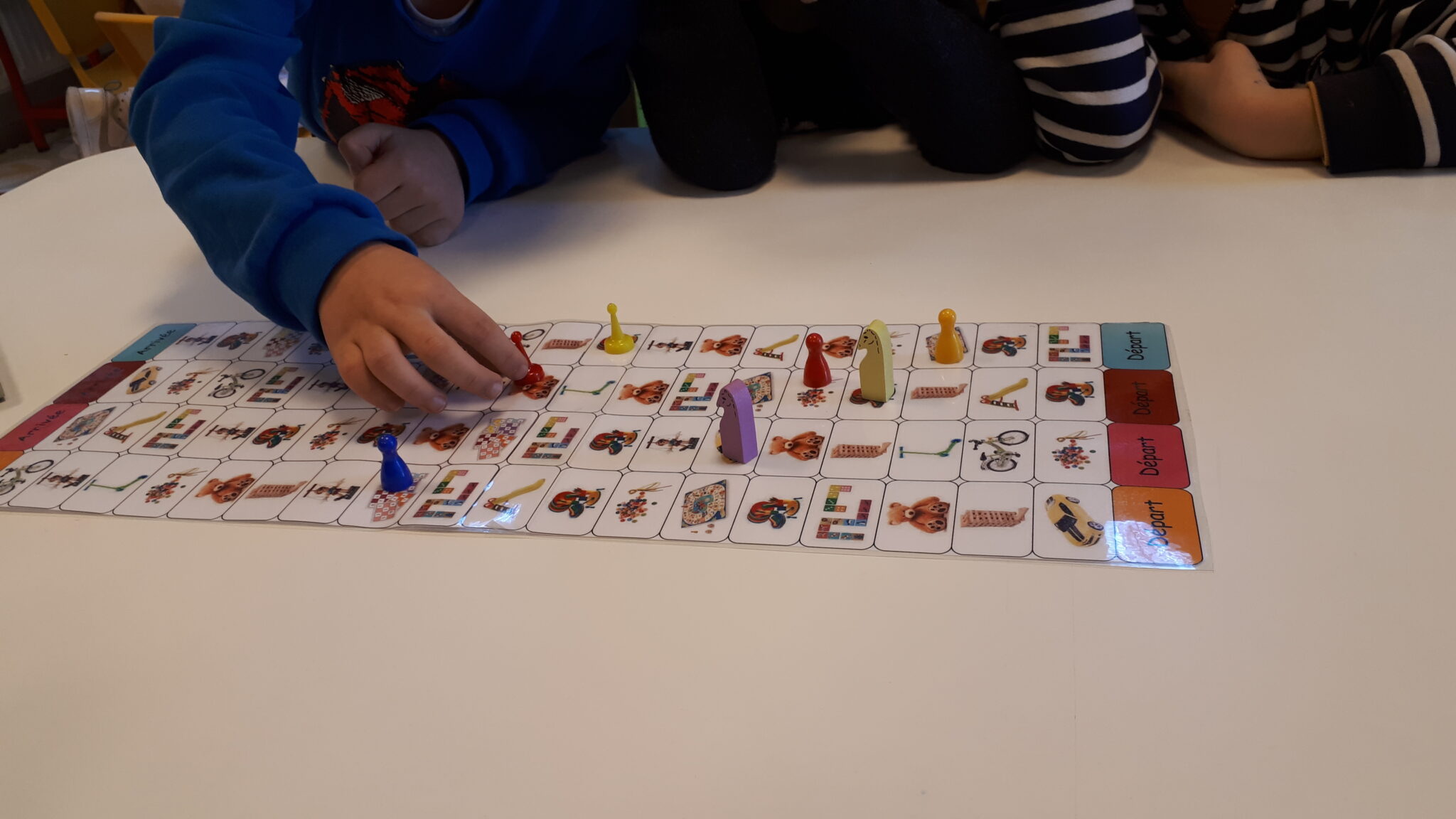 Jeux de langage : les jouets et jeux – Classe de Selin